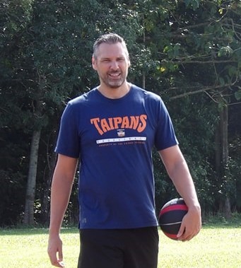 Entsch retires from Leichhardt; Labor selects former pro-basketballer ...